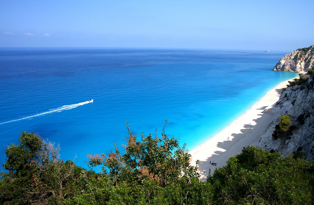 Luxury Experiences on Lefkada - WhatsOnGreece Lefkada Villas